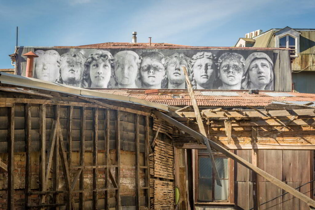 How to get easily from Santiago to Valparaiso by bus